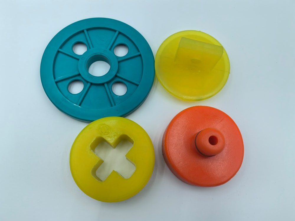 Pros and Cons of Polyurethane Casting - CS MOLD
